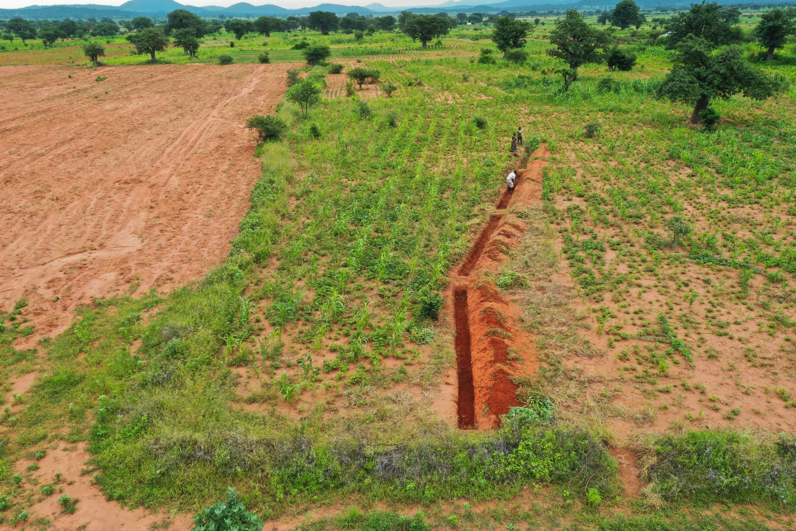Water Bunds | Earth Smiles | Justdiggit
